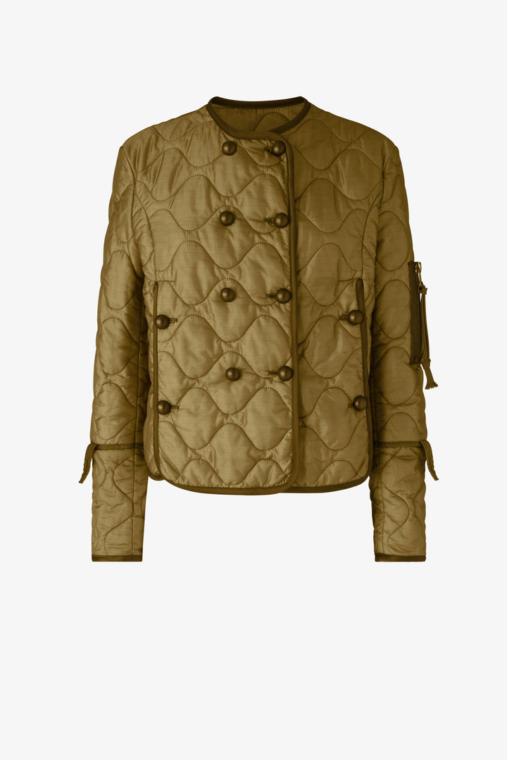 Lightweight padded jacket